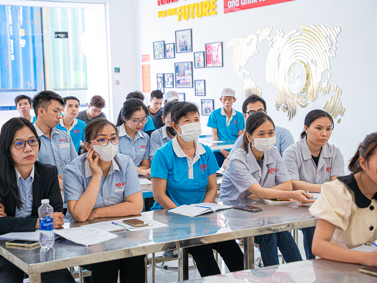 Công Ty Rita Chú Trọng An Toàn Lao Động – Nâng Cao Ý Thức, Bảo Vệ Nhân Viên - Nước Giải Khát RITA